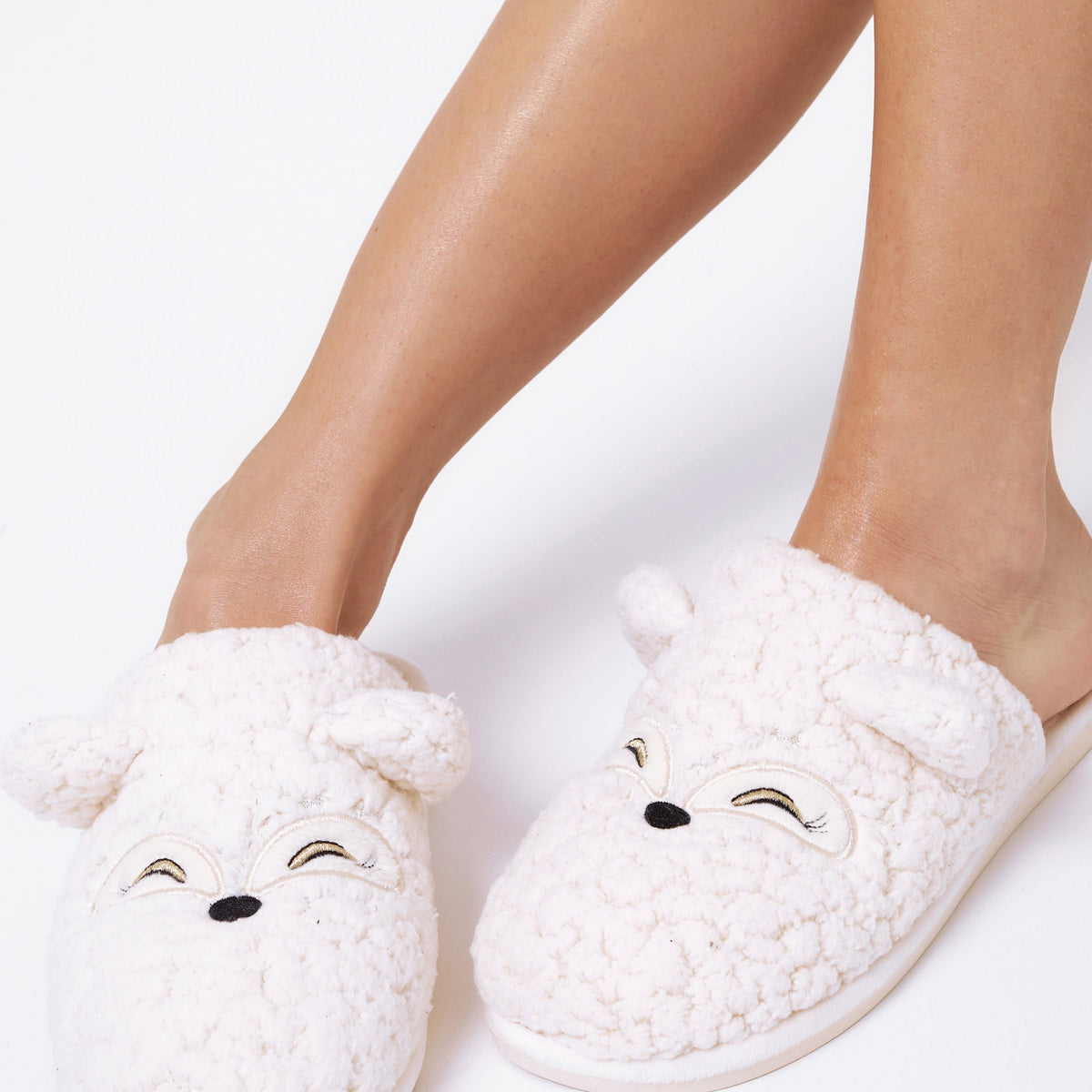 Sally Slippers – ARUELLE
